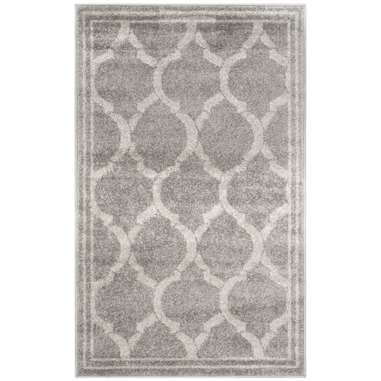 Lark Manor Ammundsen Geometric Gray/Light Gray Area Rug & Reviews | Wayfair